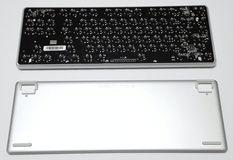 Xiaomi Yuemi Pro MK02 Review: Full Aluminum TKL Mechanical Keyboard